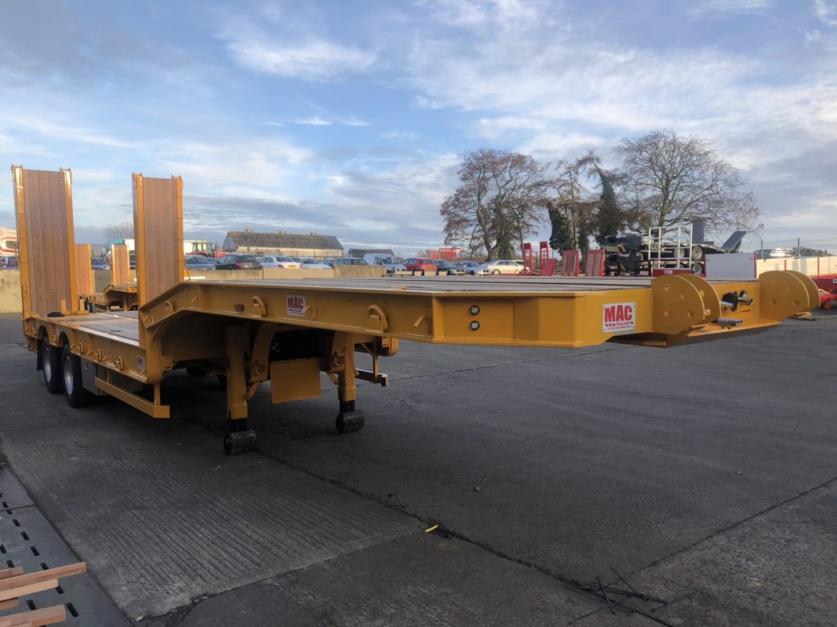 2 Axle Stepframe Low Loader | McCauley Trailers