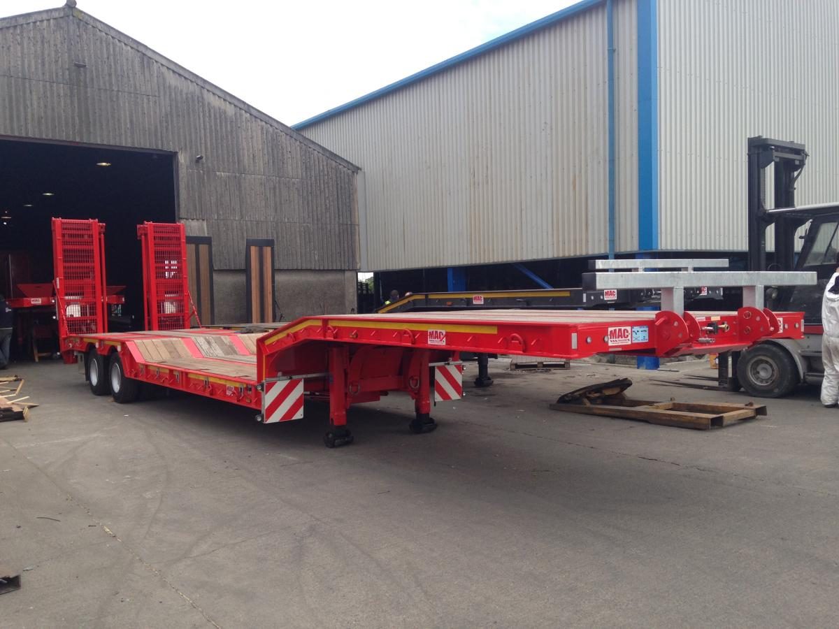 2 Axle Stepframe Low Loader | McCauley Trailers
