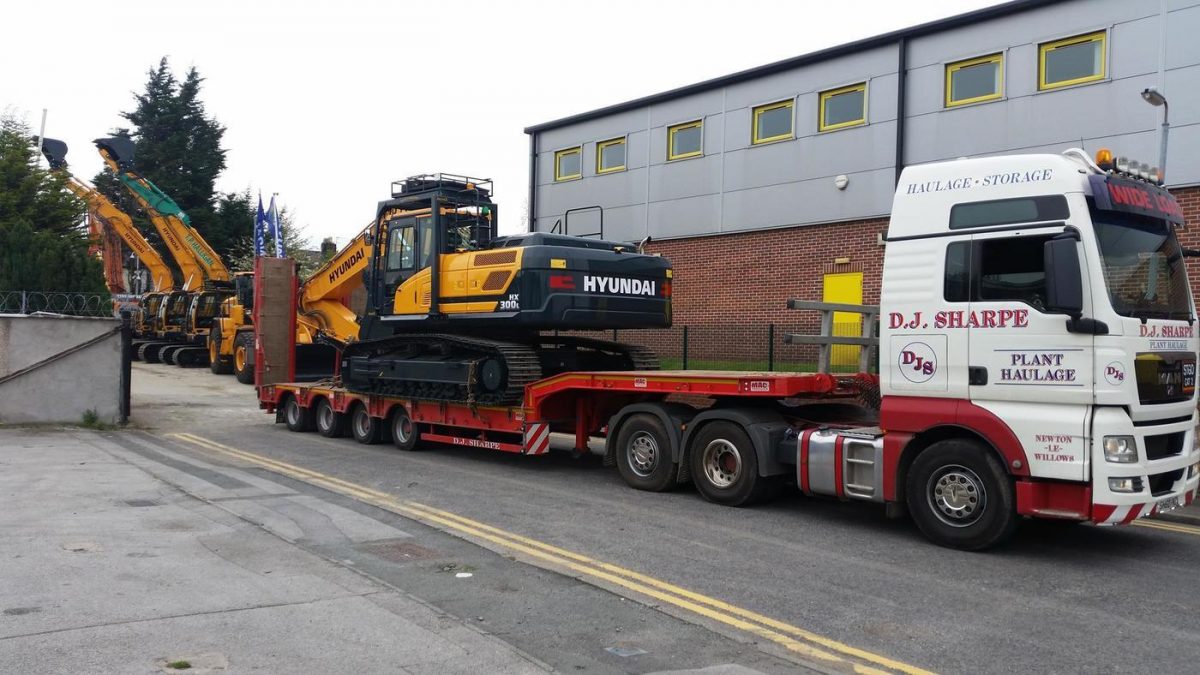4 Axle Low Loader | 68T Stepframe | McCauley Trailers