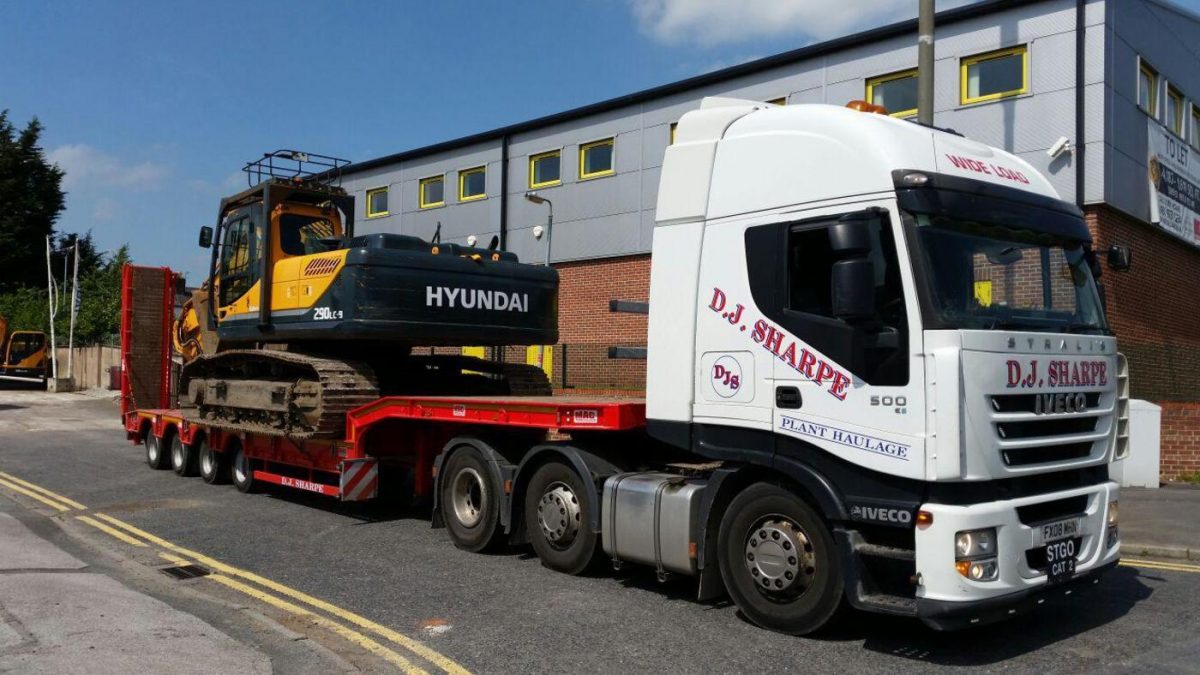 4 Axle Low Loader | 68T Stepframe | McCauley Trailers