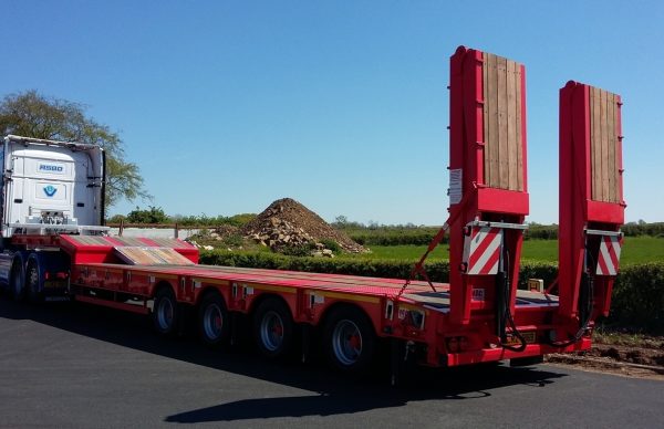 Stepframe Low Loaders | UK | Ireland | Europe | McCauley Trailers