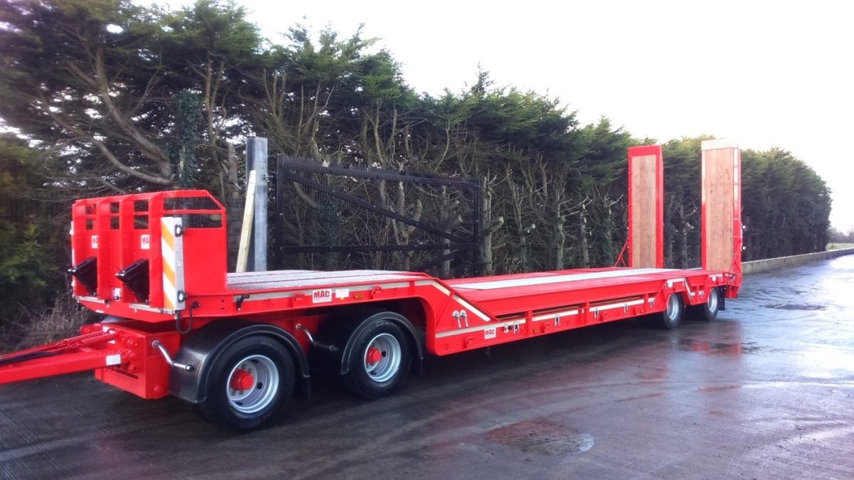 4 Axle Turntable Low Loader | McCauley Trailers